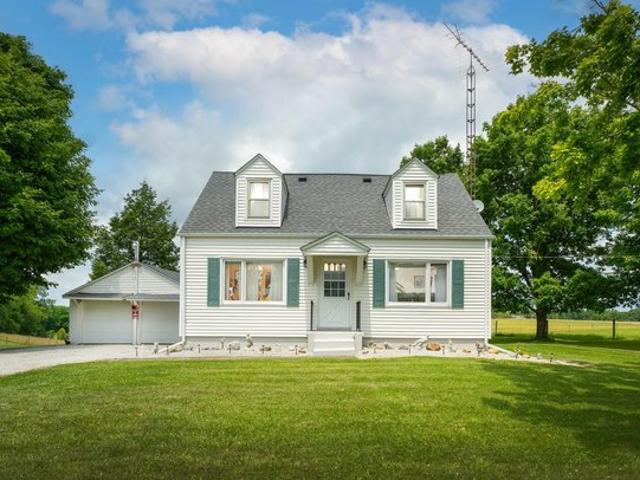 18475 Hopewell Rd, Mount Vernon, OH 43050