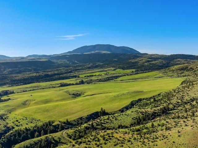 1847 Maudlow Rd, Belgrade, MT 59714