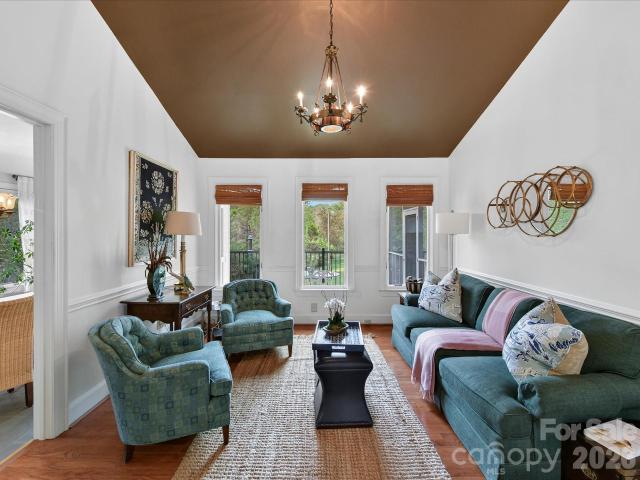 1847 Meadowood Ln, Charlotte, NC 28211 | MLS #4344