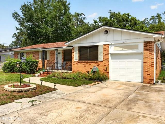 1847 Grove Park Dr, Orange Park, FL 32073