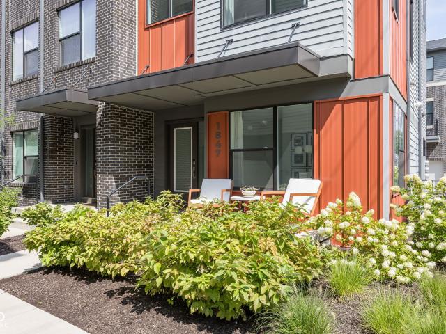 1847 Livery Way