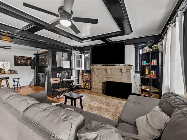 1847 w. 48th Street