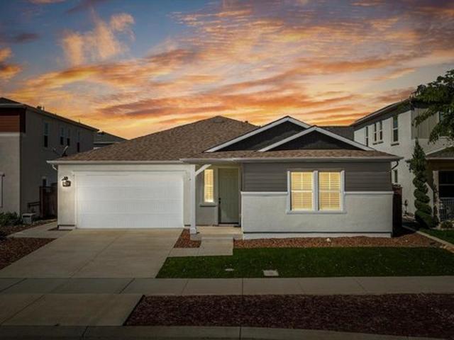 18481 Keswick Dr, Lathrop, CA 95330