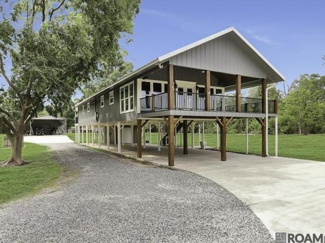 18485 H Wilson Rd, Prairieville, LA 70769