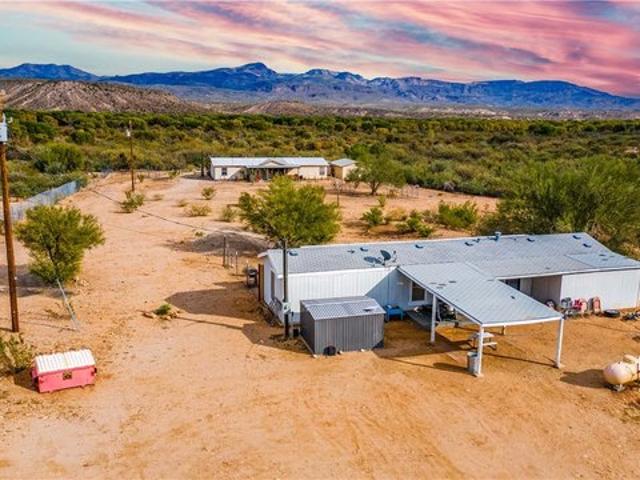 18488 Golf Course Ave, Wikieup, AZ 85360