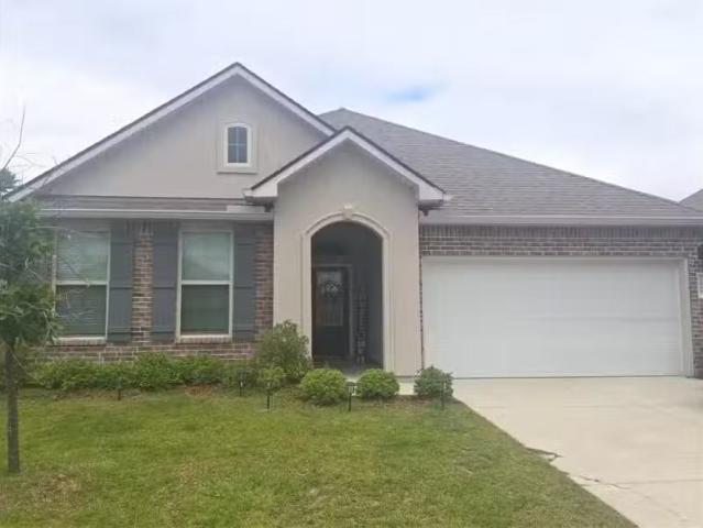 1848 E LAKESHORE LANDING Drive, Slidell, LA 70461