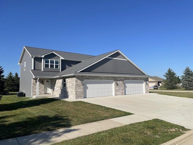 1848 Edgewood Rd, Kewaskum, WI 53040