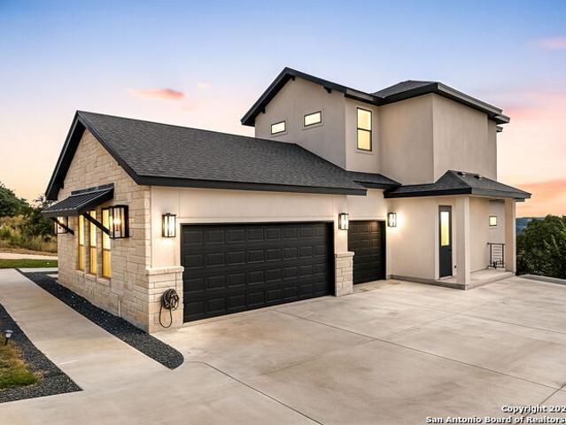 1848 Private Road 2771