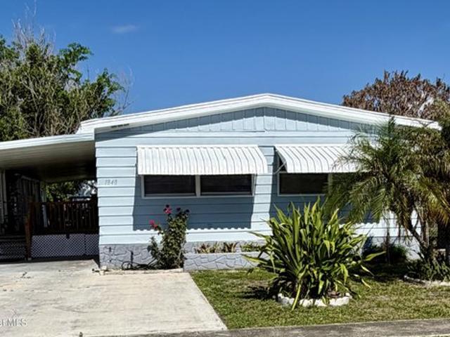 1848 Seagrape St NE, Palm Bay, FL 32905