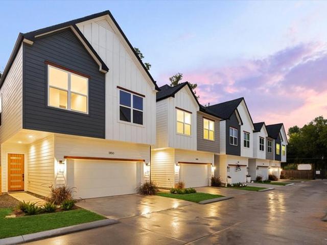 1848 W Tidwell Rd, Houston, TX 77091