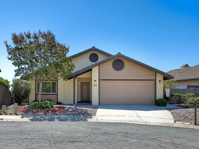 1849 Buckskin Gln, Escondido, CA 92027