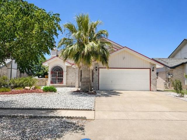 1849 Dean Jones Dr, El Paso, TX 79936