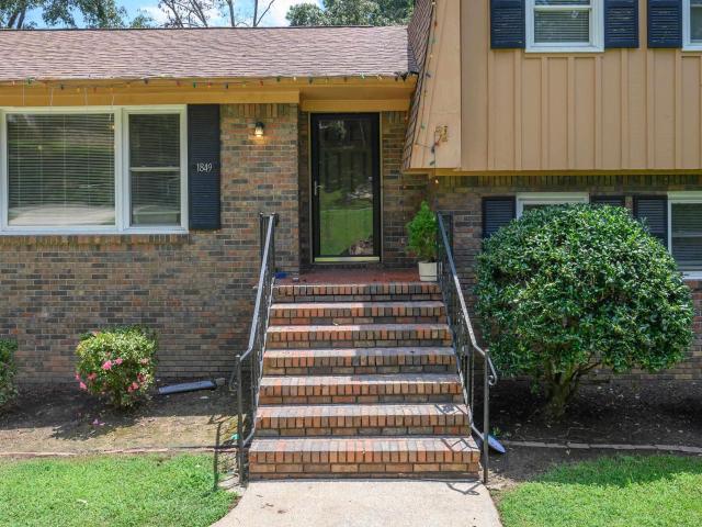 1849 Tall Timbers Drive