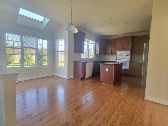 18403 Polynesian Ln, Boyds, MD 20841