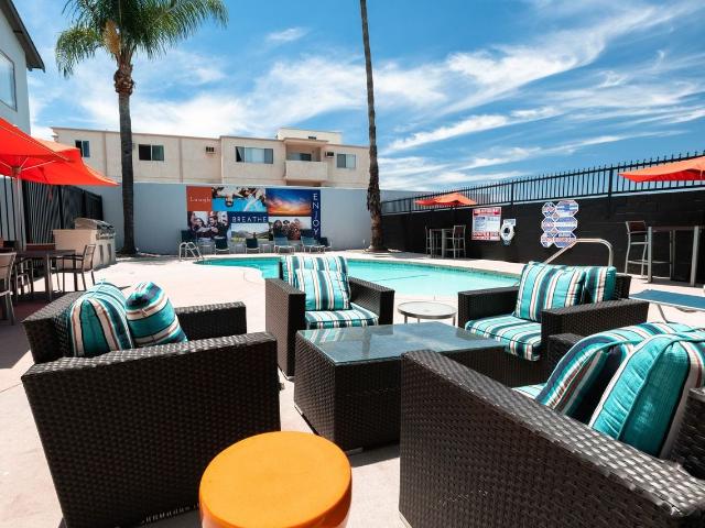 18400 Prairie Street 2 Bedroom Apartment for Rent at 18400 Prairie St, Los Angeles, CA 91325 Northridge