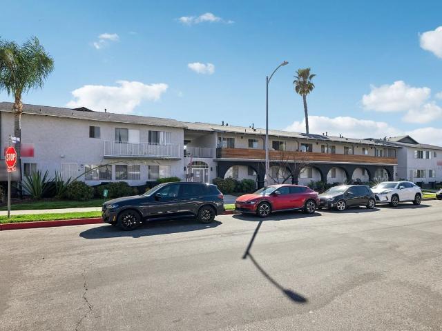 18400 Prairie Street 3 Bedroom Apartment for Rent at 18400 Prairie St, Los Angeles, CA 91325 Northridge