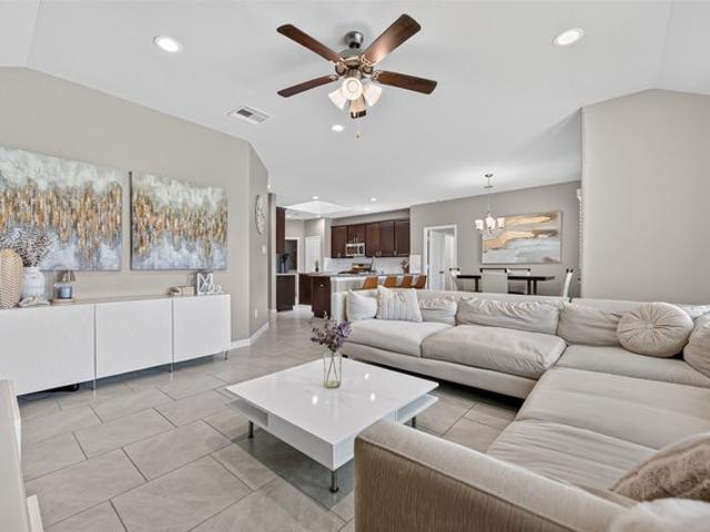18402 Pelham Hollow Trl, Richmond, TX 77407