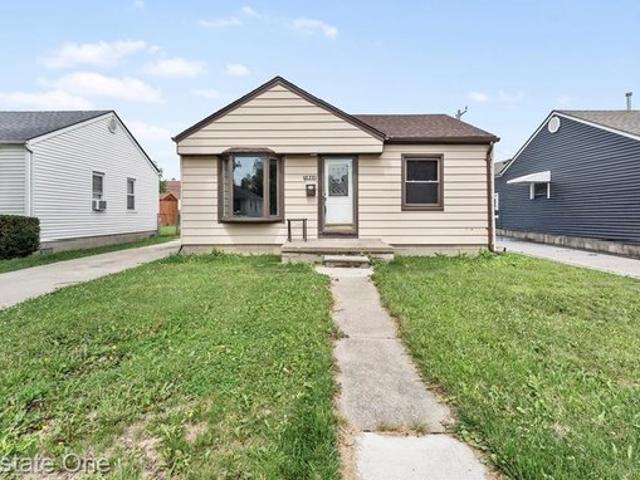 1840 Morris Ave, Lincoln Park, MI 48146