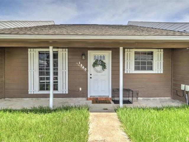 1840 N Tallowood Dr, Lake Charles, LA 70605