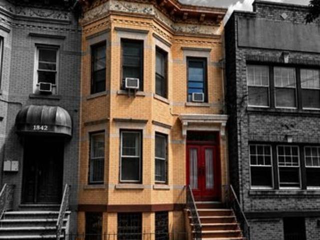 1840 Norman St, Ridgewood, NY 11385
