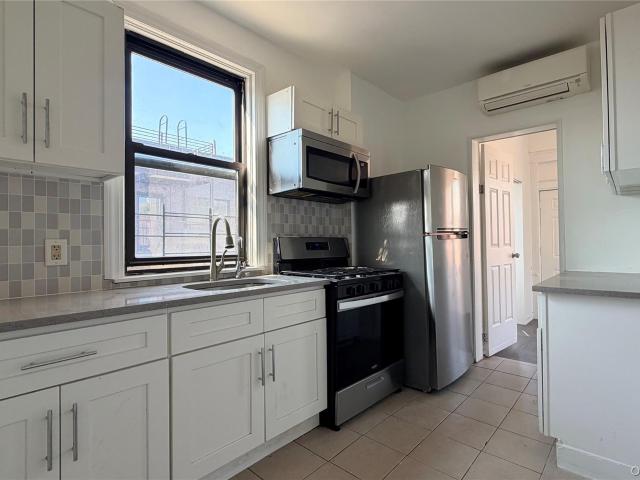 1840 Bronxdale Avenue APT 3