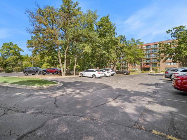1840 Huntington Boulevard # 305