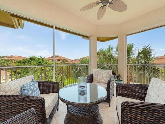 1840 Les Chateaux Blvd #303, Naples, FL 34109
