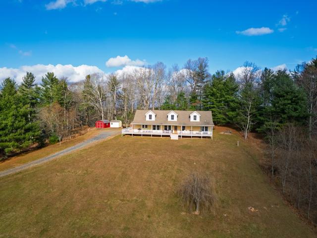 1840 Longview Lane