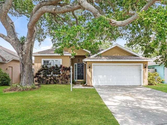 1840 Summer Walk Cir, Sarasota, FL 34232