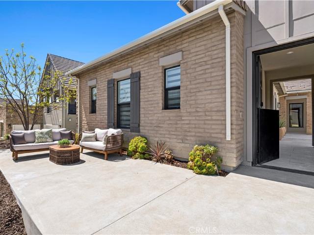 18411 Boulder Bluff