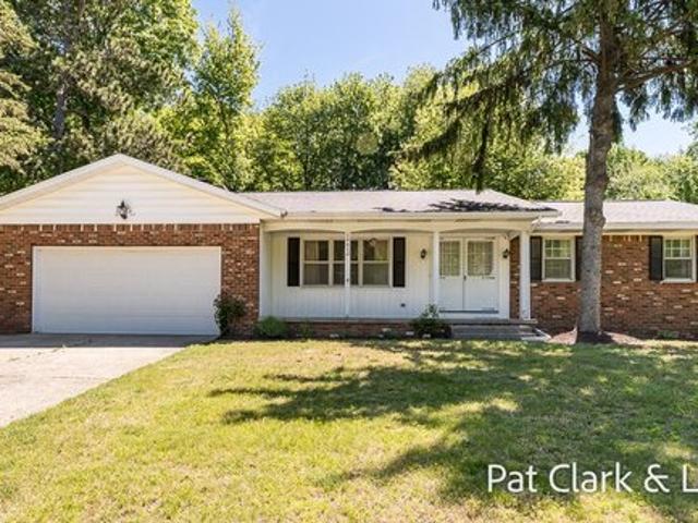 18412 th Ave, Spring Lake, MI 49456