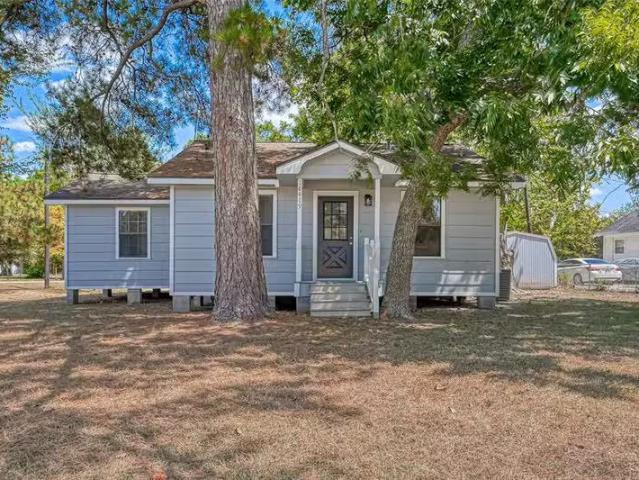 18419 Buddy Riley Blvd, Magnolia, TX 77354