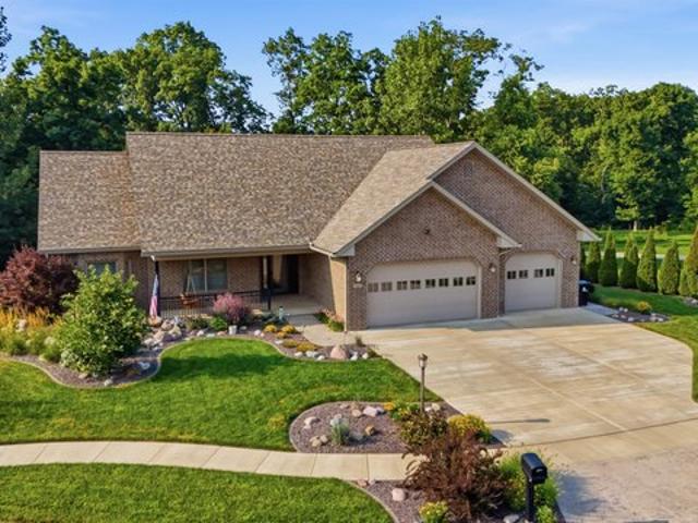 1841 Autumn Rdg, Washington, IL 61571
