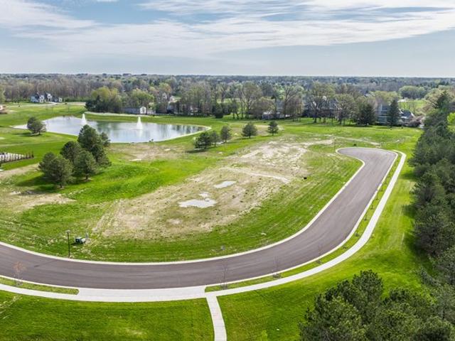 1841 Asherwood Ln, Carmel, IN 46032