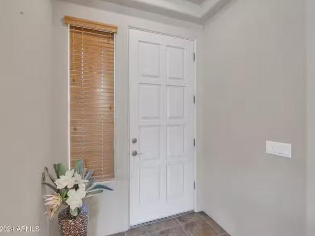 1841 E Gary Way, Phoenix, AZ 85042 MLS 6780909