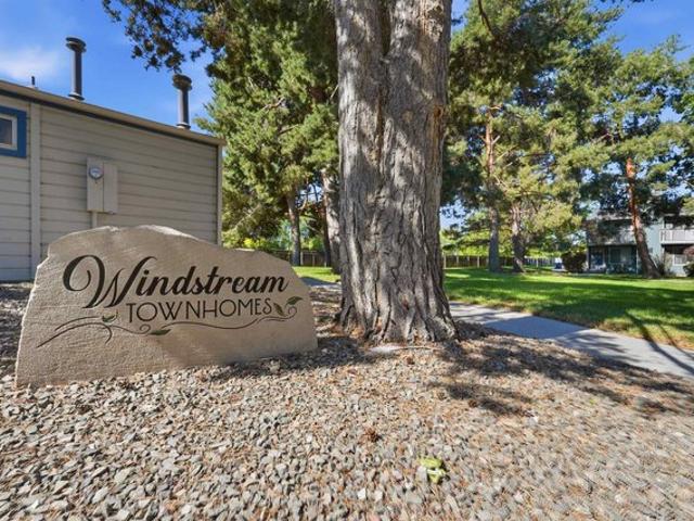 1841 E Old Saybrook Ln, Boise, ID 83706