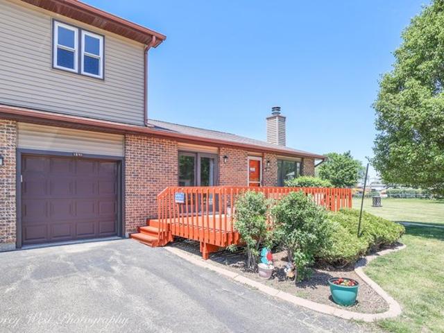 1841 Kerrybrook Ct Unit 1841, Sycamore, IL 60178