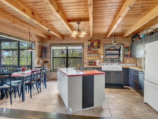 1841 Laurel Lake Dr