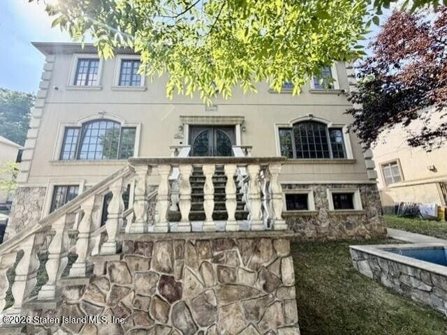 1841 Richmond Rd, Staten Island, NY 10306