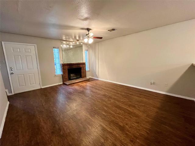 1841 River Crossing Cir # B
