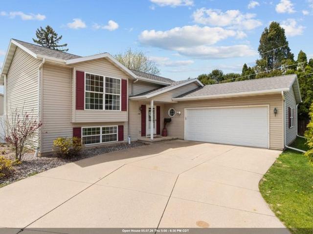 1841 S Seminole Rd, Appleton, WI 54914