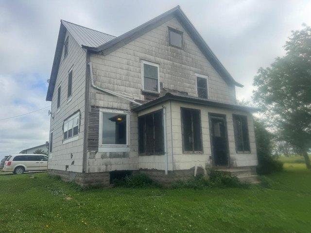 1841 th St, Rockwell City, IA 50579