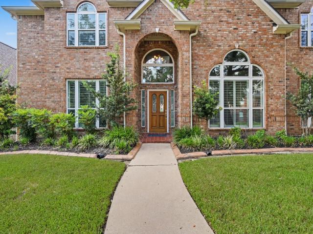 18423 Bivens Bend