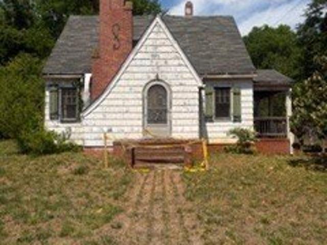 18420 Christanna Hwy, Lawrenceville, VA 23868
