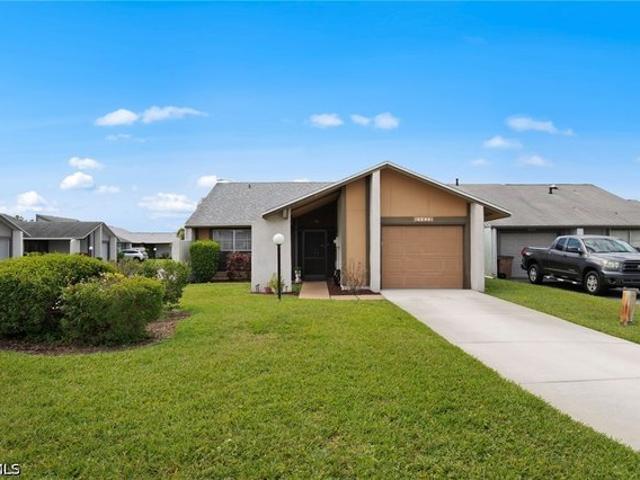 18424 Orangecrest Ct, Lehigh Acres, FL 33936