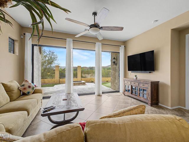 1842 N Red Clf, Mesa, AZ 85207 | MLS #7014 | Compass