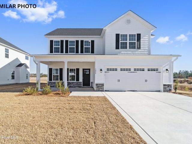 1842 Olde Towne Pointe Blvd, Jacksonville, NC 28546