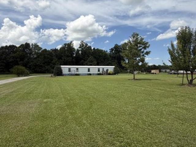 1842 Black Jack Grimesland Rd, Grimesland, NC 27837