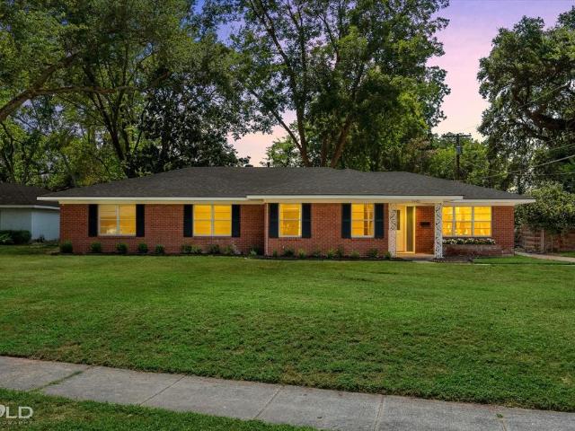 1842 Bryan Place