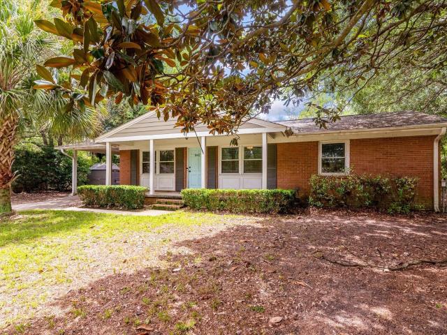 1842 Gippy Lane